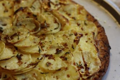 Gourmet Mom on-the-Go: "Slice O' Heaven" Sweet Potato Pizza