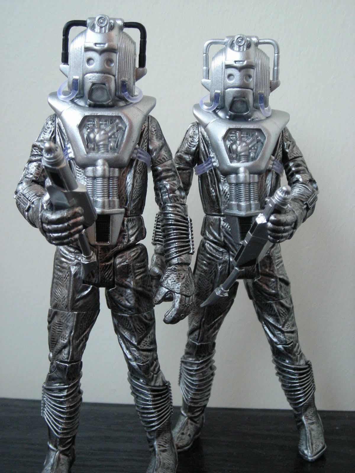 My Shiny Toy Robots: Toybox REVIEW: Doctor Who Classics 'Silver Nemesis ...