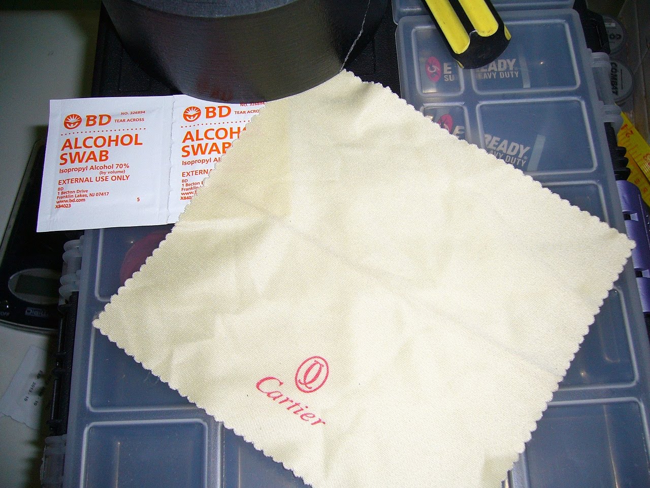 particle tracks :: ephedyn.com: The comprehensive guide to clear coat ...