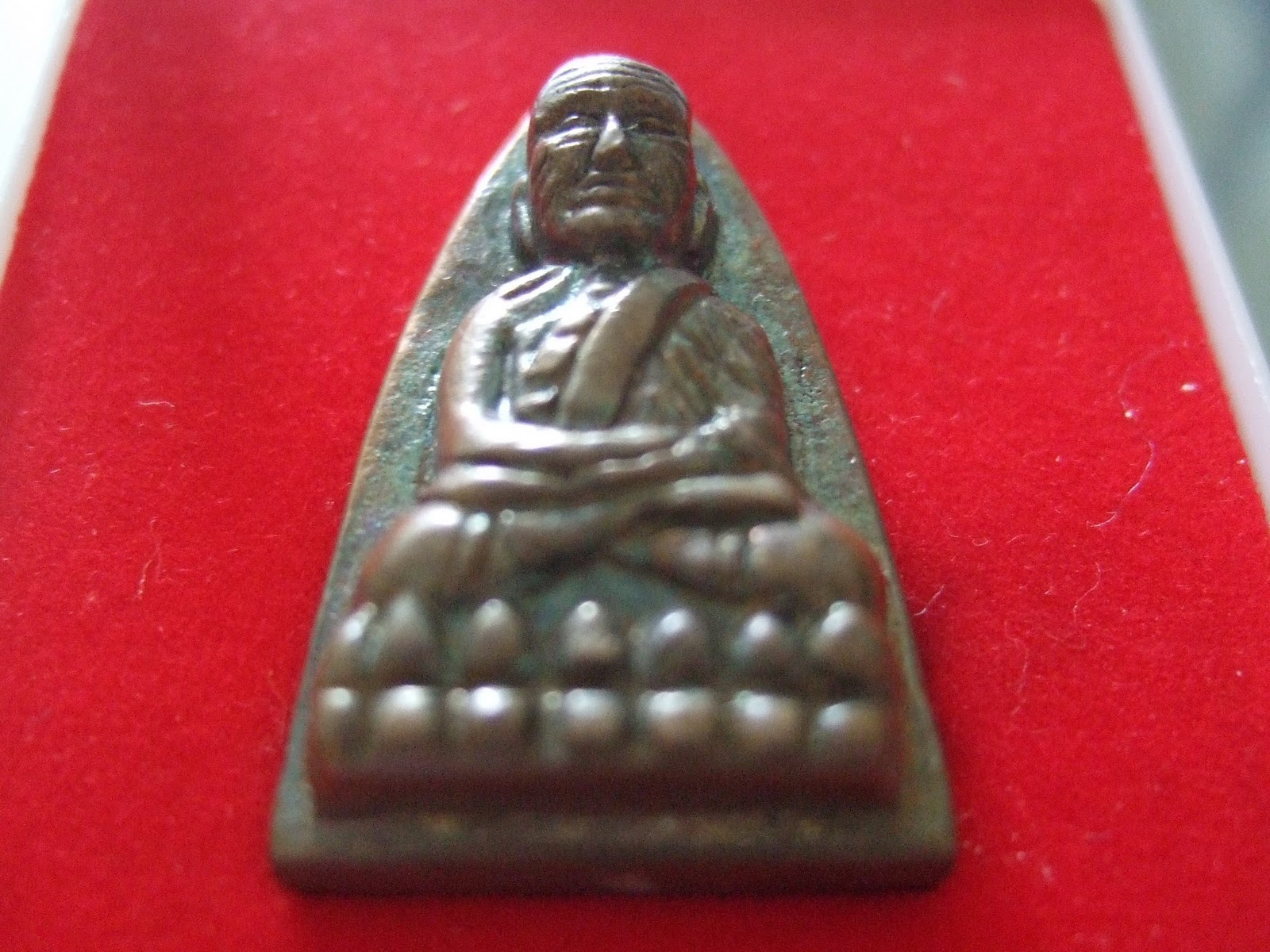 iluvamulets 佛牌坊: LP Thuad