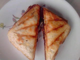 Served Hott - The Food Blog: Paneer Patties