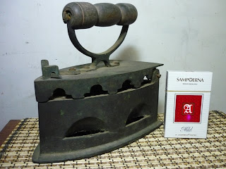 Setrika-Setrika Antik Jaman Dulu