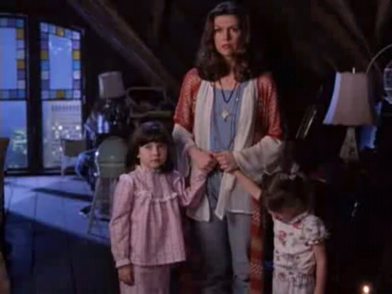 CHARMED NEXT GENERATION: CRONOLOGÍA DE CHARMED NEXT GENERATION