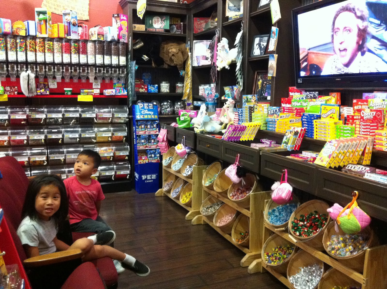 World Sweets: The Sweet Shop