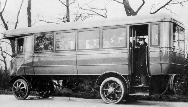 AUTO BLOG: Steam Buses & Trucks