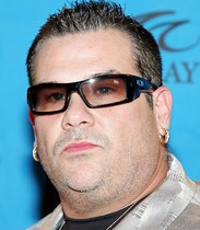 Media Confidential: 2011-01-02