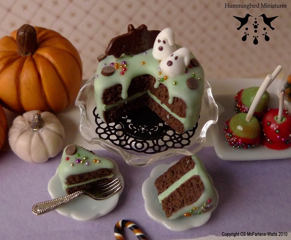 Witch and Wizard Miniatures: Pixie Dust Miniatures - Caroline