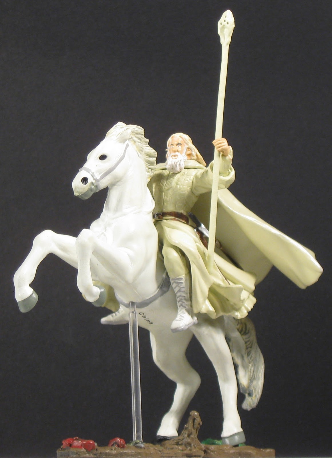 Toys and Stuff: AOME LOTR -Gandalf on Shadowfax