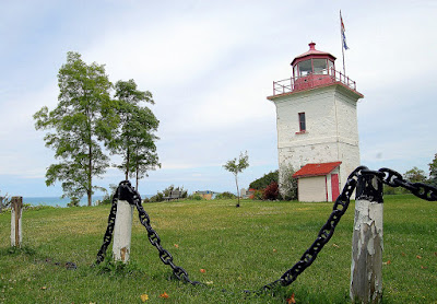TRAVEL WITH THE BAYFIELD BUNCH:)): A WALK-ABOUT IN THE GODERICH HARBOR