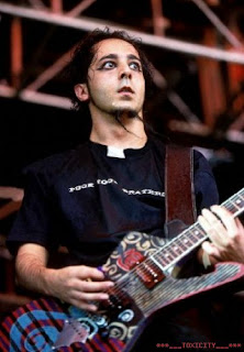 System of a down: Perfil de Daron malakian