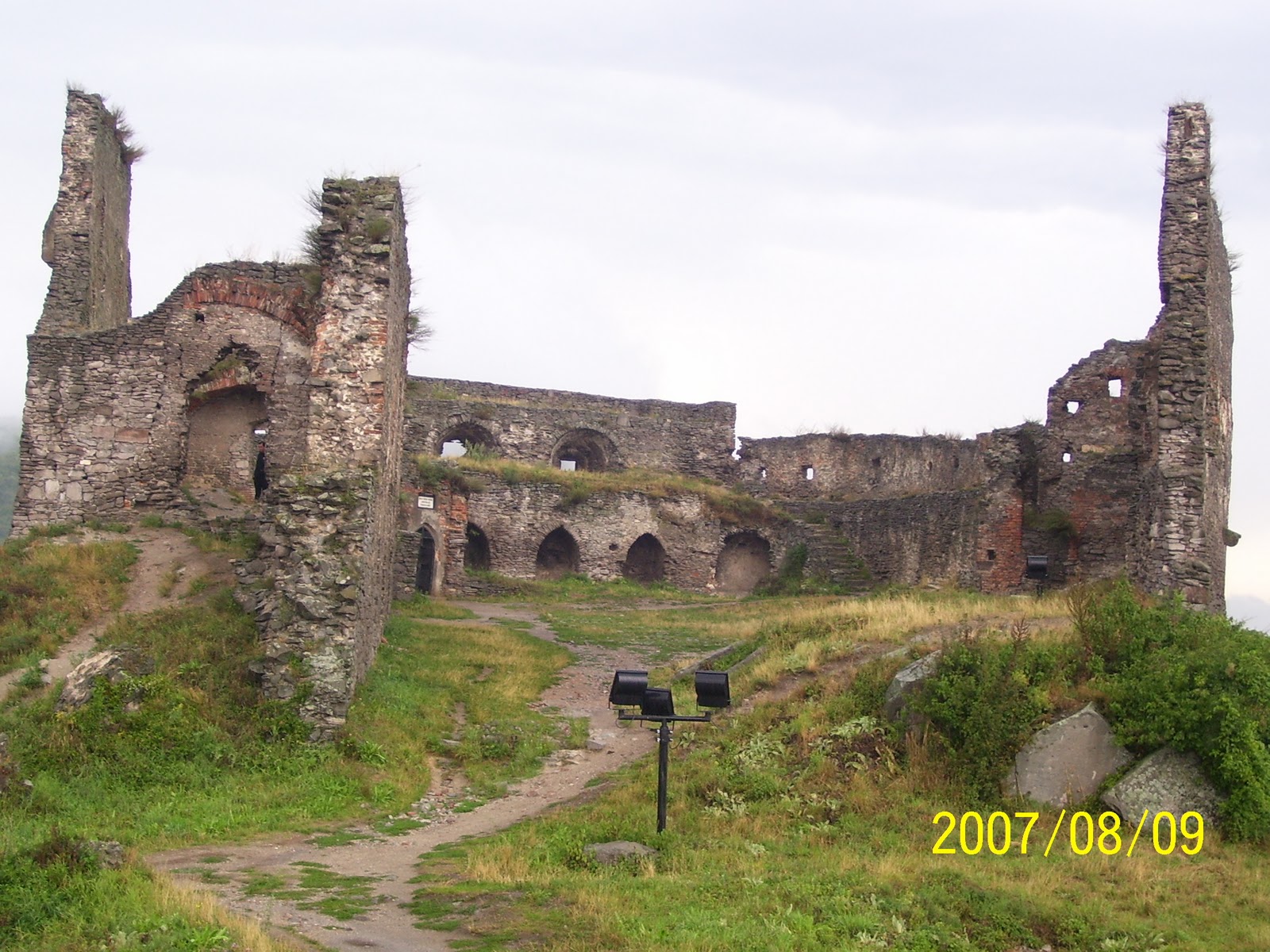 UTAZGATOK: ROMÁNIA : Déva vára.