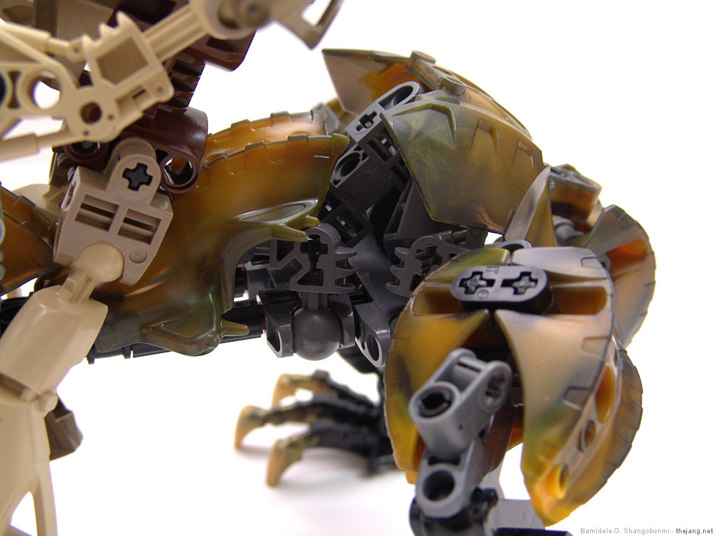 LEGO Bionicle MOC: Ptah assassin & rahi mount