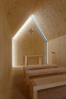 modern: Minimalist mountain chapel