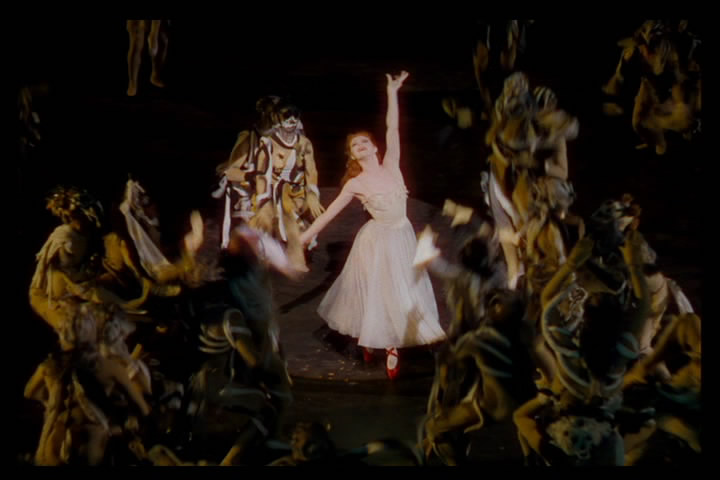 Dizzily Dreaming: The Red Shoes (1948) - Analysis and Ballet *image heavy*