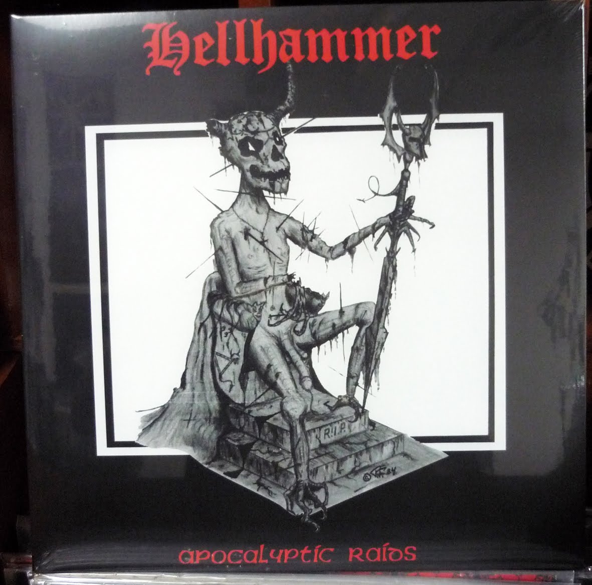 Black Seeds Records: HELLHAMMER - Apocalyptic Raids LP