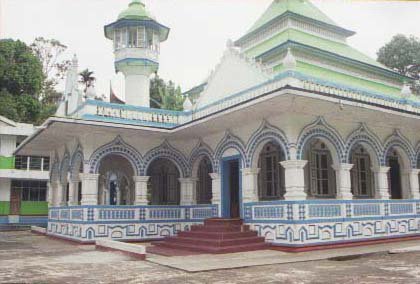 Muhammad Ilham BLOG: Si Flamboyan Soekarno (# 1)