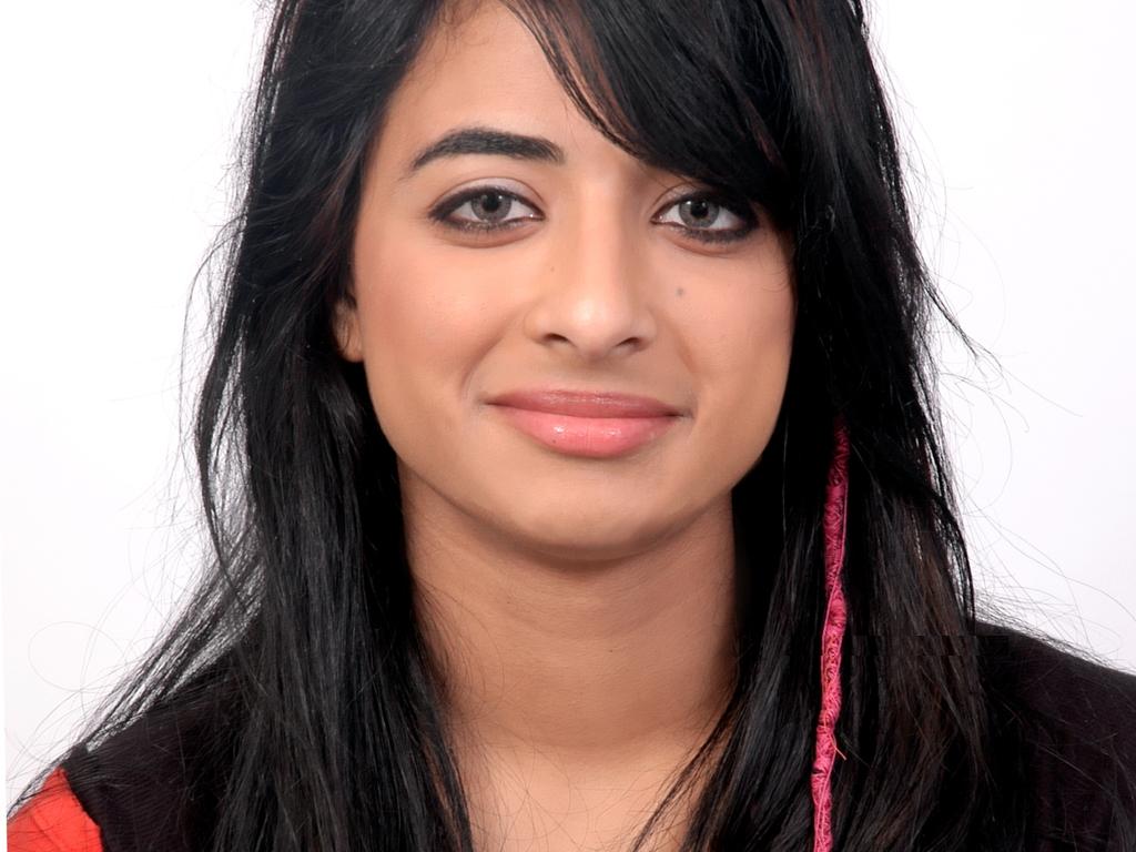 MTV VJ BANI Latest Photo Shoot Wallpapers | Latest Wallpaper