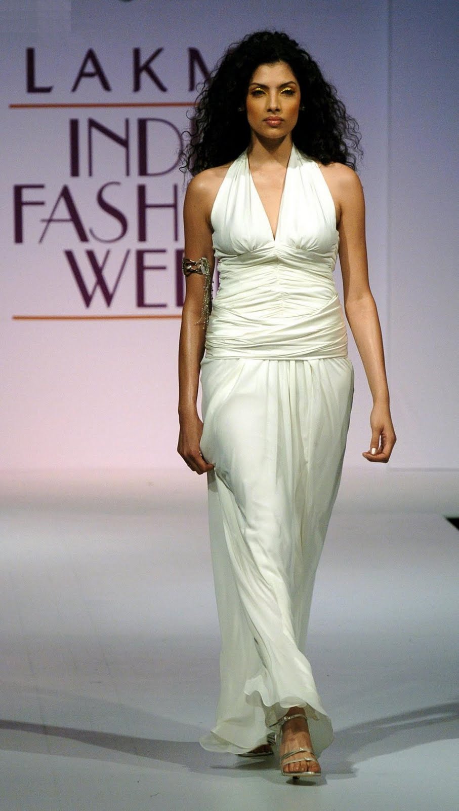 Indrani Dasgupta HOT indian model Wallpapers | Latest Wallpaper