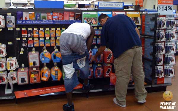 FARMHOUSE: People Of Walmart Dot Com.