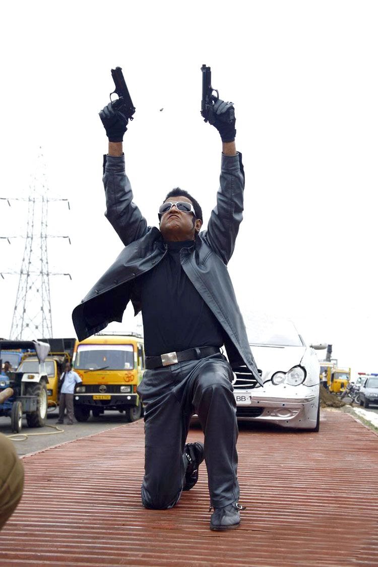 Robo enthiran latest unseen stills gallery