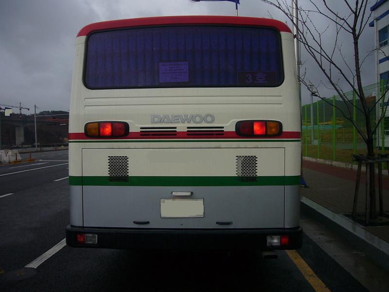 Used Construction Machinary: DAEWOO BS106 2000year