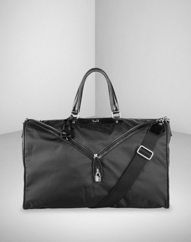 Pret-a-Porter in LA: Look once, Look twice... Check out that "weekender ...