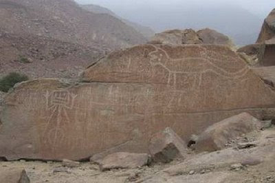 CONOCIENDO VIRÚ: RUINAS DE QUENETO Y SUS PETROGLIFICOS