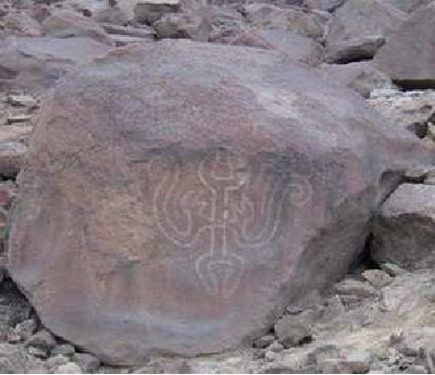 CONOCIENDO VIRÚ: RUINAS DE QUENETO Y SUS PETROGLIFICOS