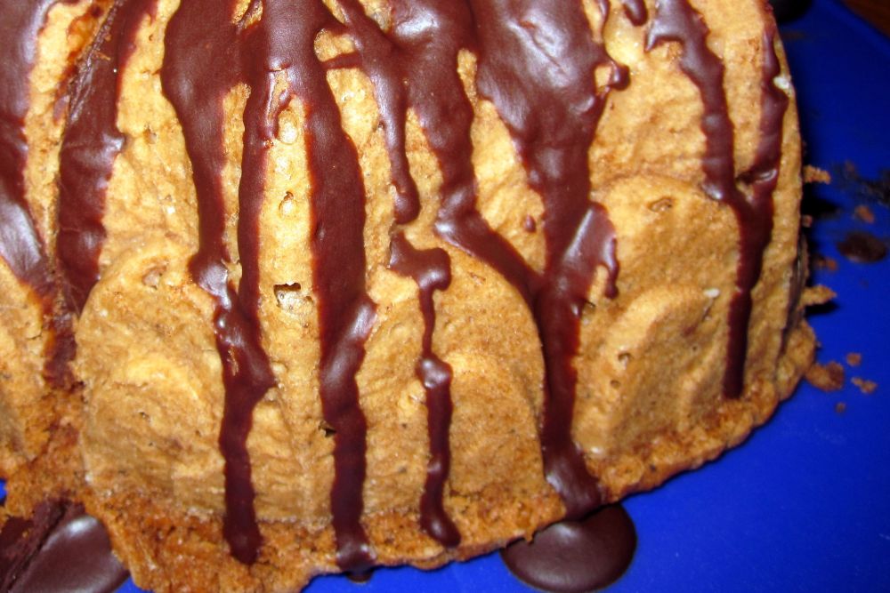 Happy Go Marni: Passover Chocolate Spice Cake | Baking, Recipes, Happiness