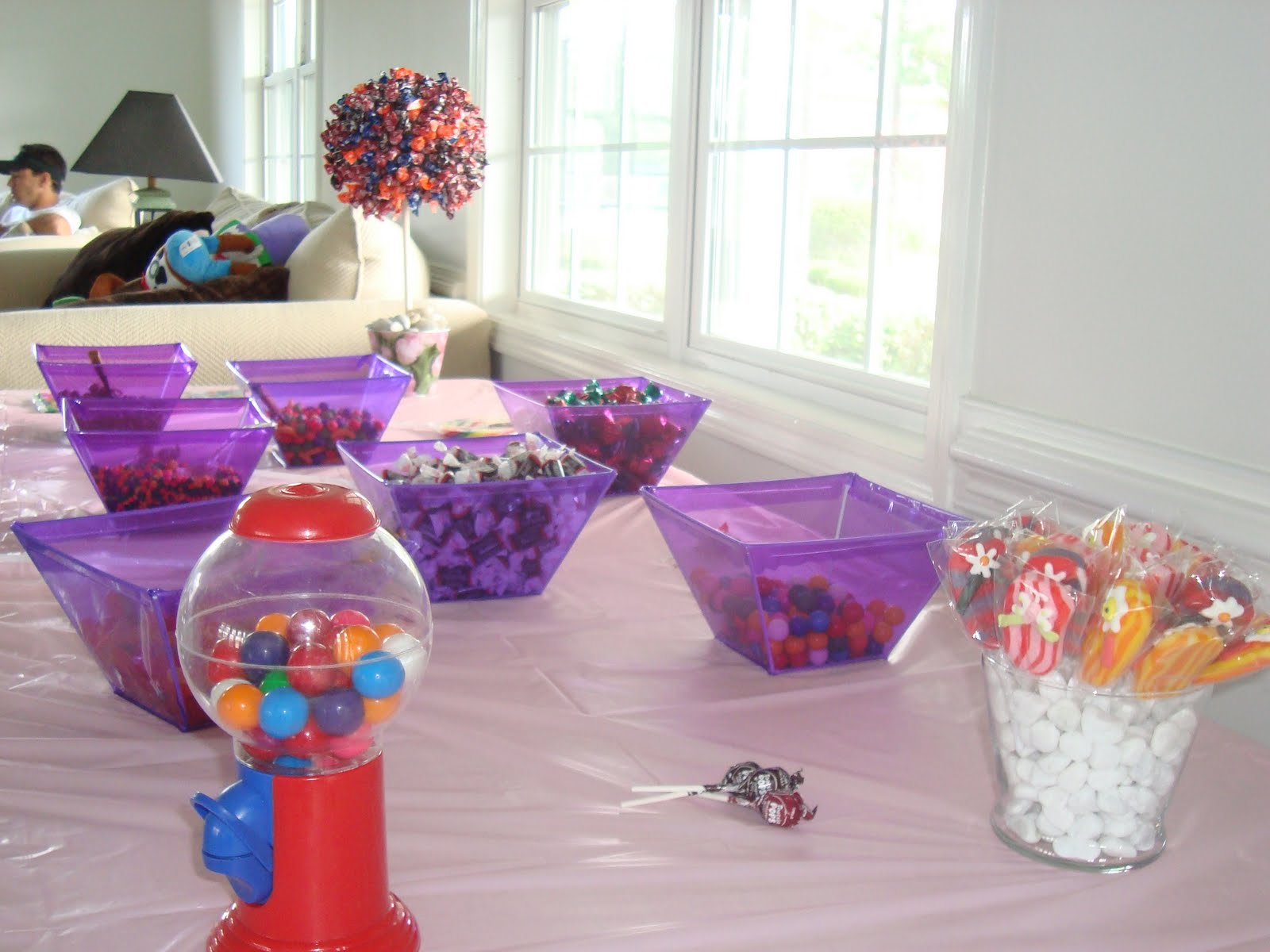 Snyderstyle: Pink and Purple Pool Party