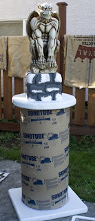 Valhella: Gargoyle pedestal