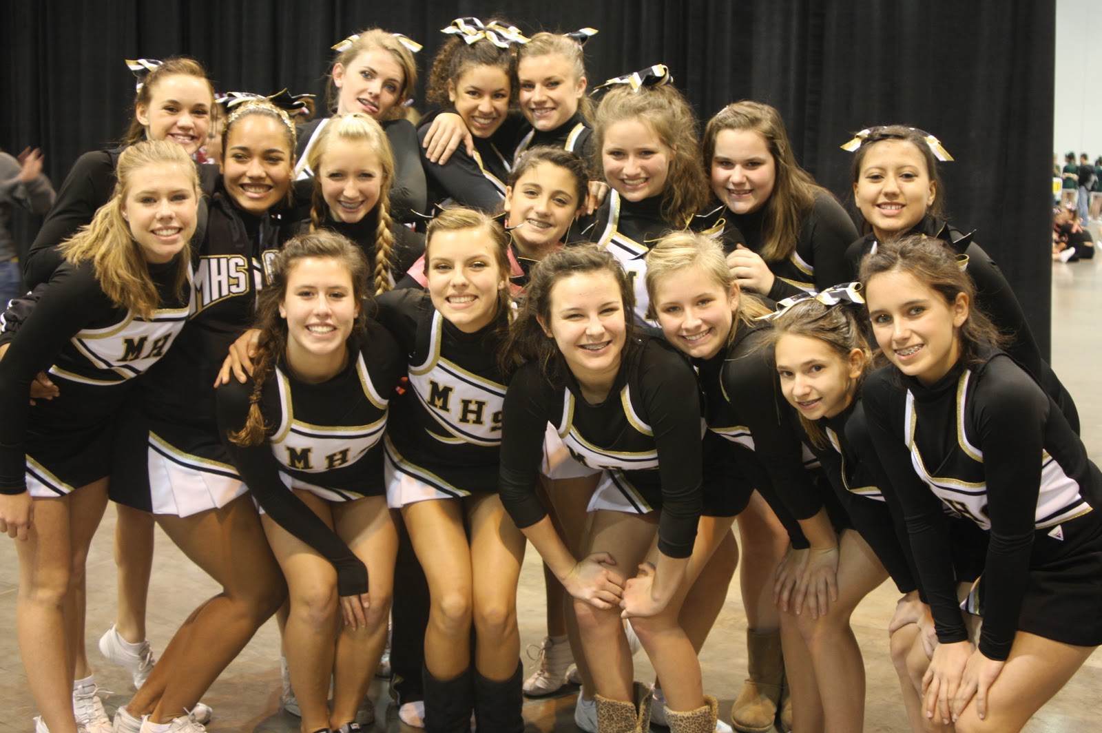 Monarch High School JV Cheer: November 2010