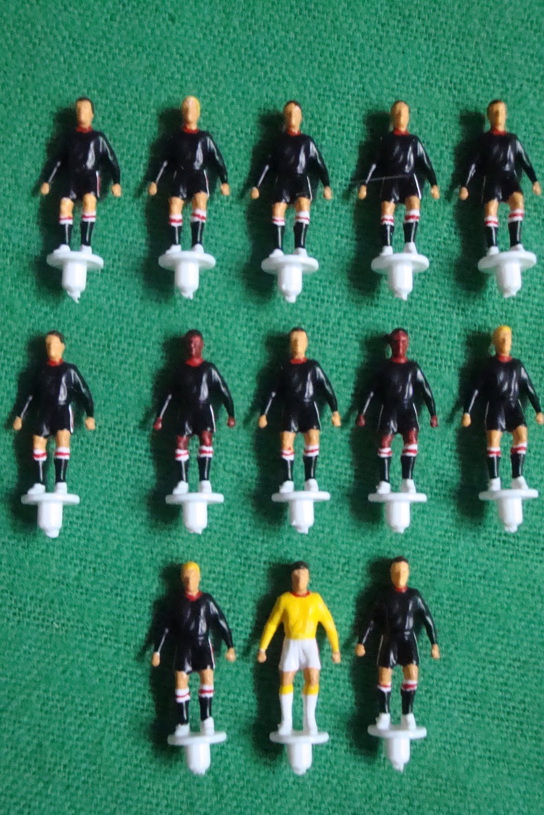 Fantasy Flicker - Handpainted Subbuteo: Painting Subbuteo