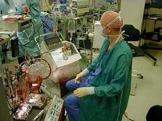 Dicky's CardioThoracic & Vasco: Weaning off cardiopulmonary bypass (CPB)