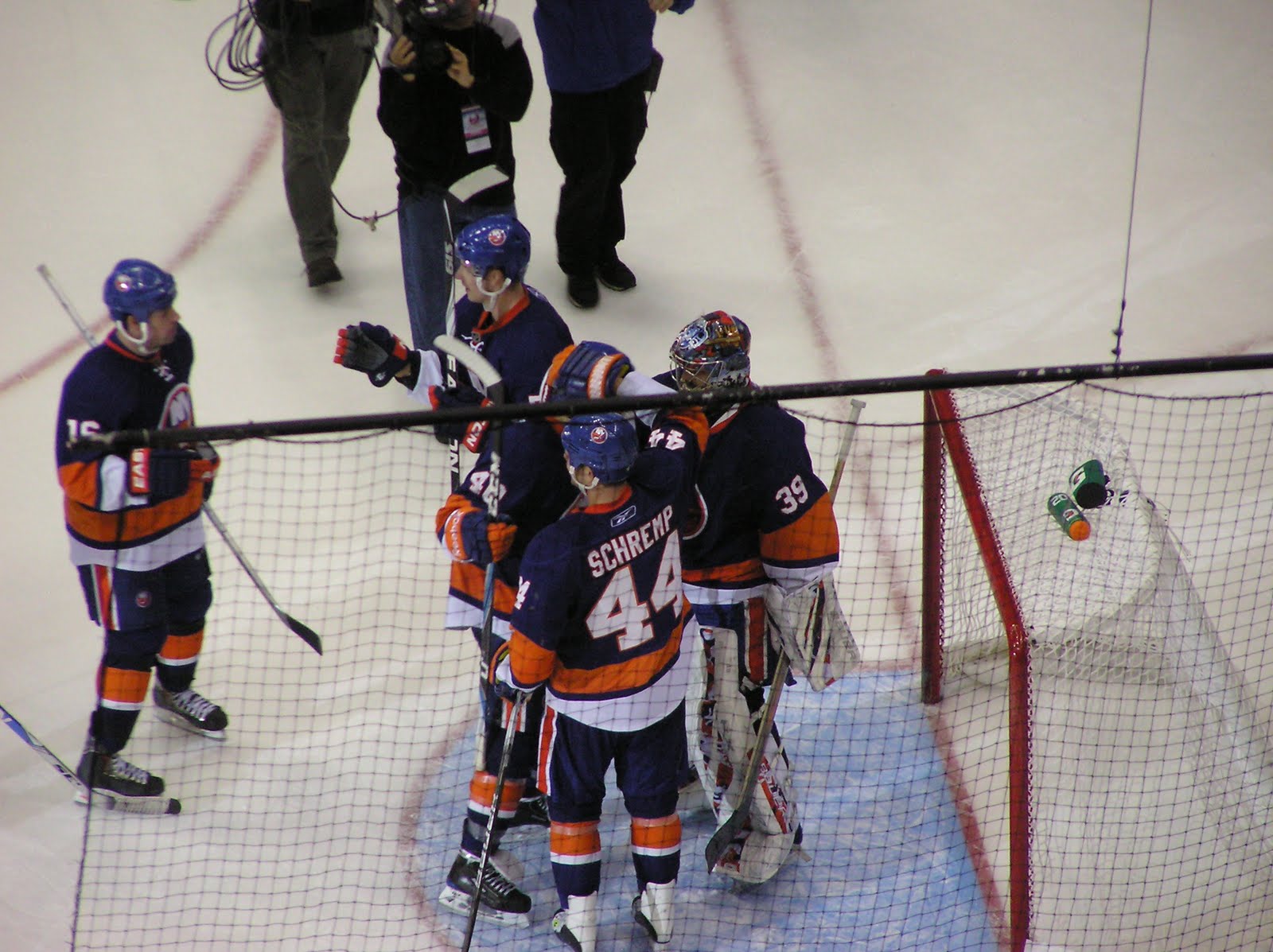 NY Islanders 7th Woman: 2010-11-21