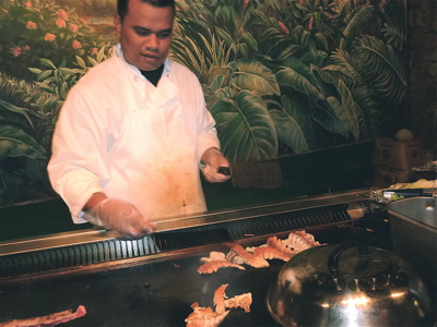 Hawaii eats - Weekly Eater archive: New spot needs more Hello Kitty spirit