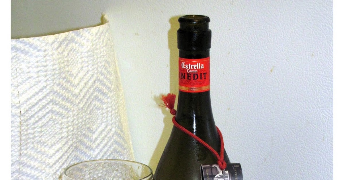 The World of Gord: Beer of the Week - Estrella Damm Inedit