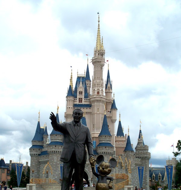 Main Street Gazette: Blaine Gibson – Capturing the Spirit