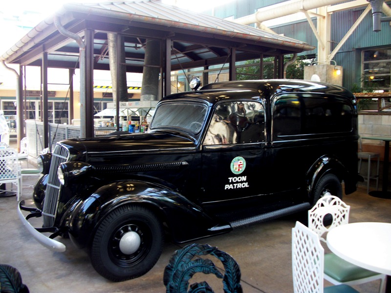 Main Street Gazette: Drawn that way