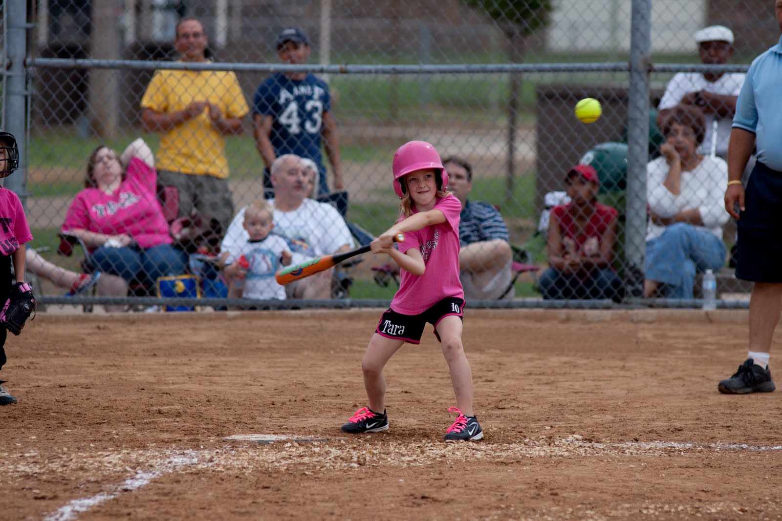 Diamond Divas: 5th Softball Game - 5-14-2010