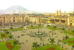 Lima sightseeing: Main Square, Lima - Plaza Mayor