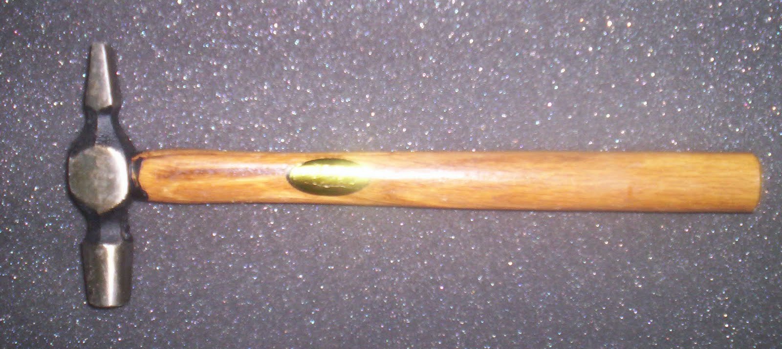 HUSSIN MAMAT eHARDWARE: TUKUL WARRINGTON