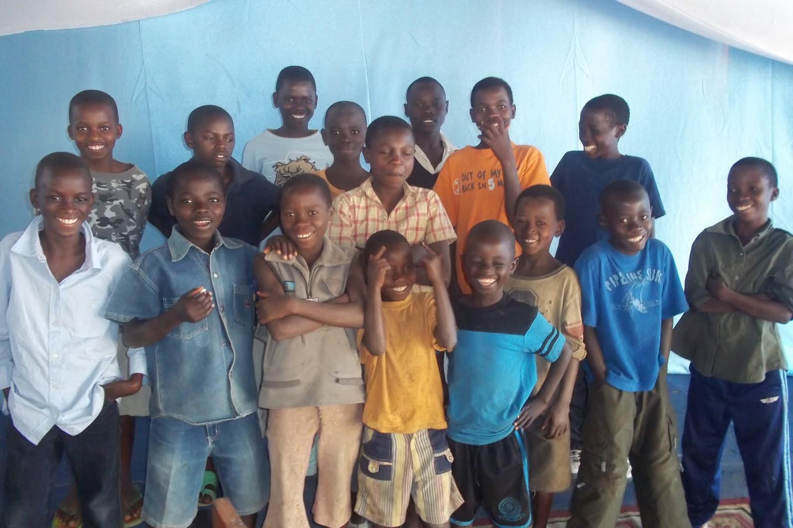 NEW GENERATION: un vendredi spécial avec les enfants de la rue , qui ...