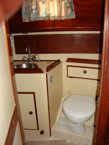 Pearson 422 Owners: Photos