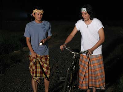 Journey Yellow 2 Sweet: Zombi Kampung Pisang @ Hantu Kak Limah Balik Rumah