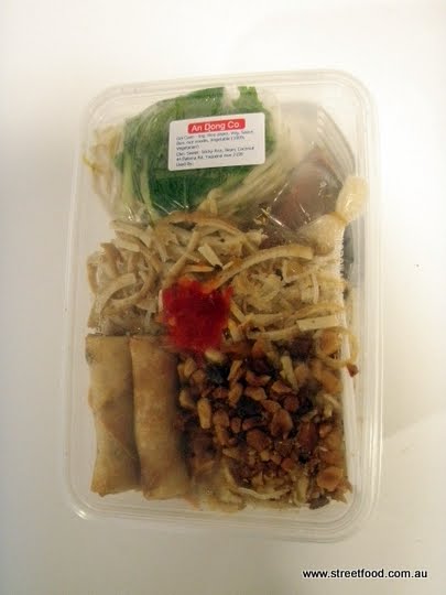 B-Kyu: IGA for lunch - Vietnamese noodle salad in a box