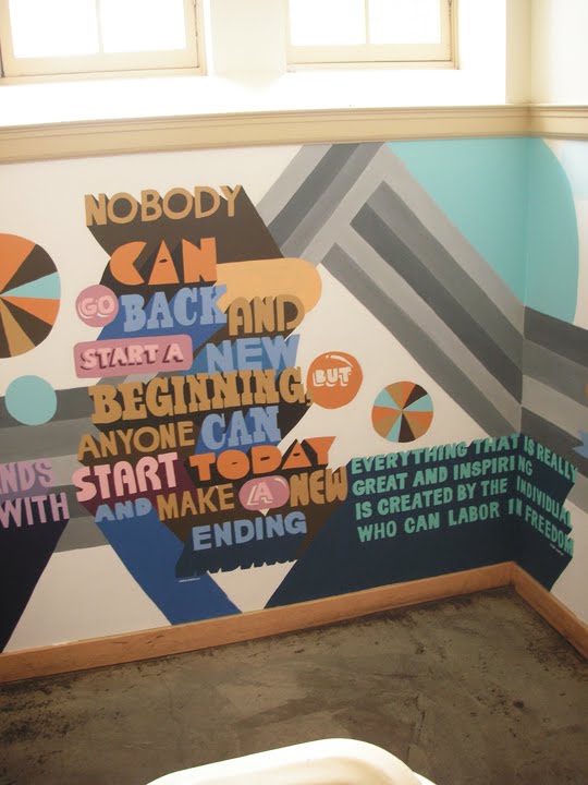 PLASTIC STUDIO: Mural