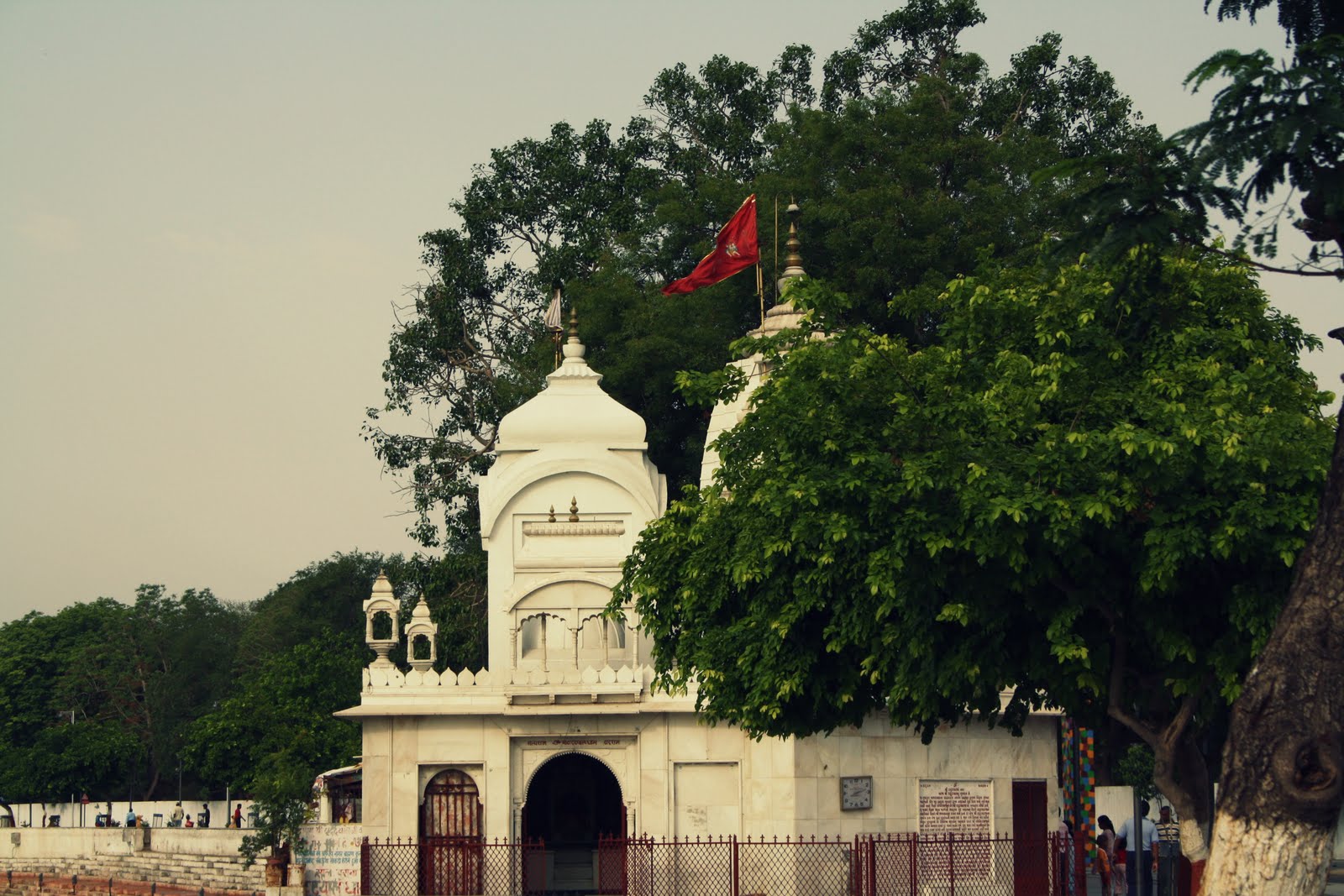 Photography and beyond: Kankaria Lake -Ahmedabad's jewel