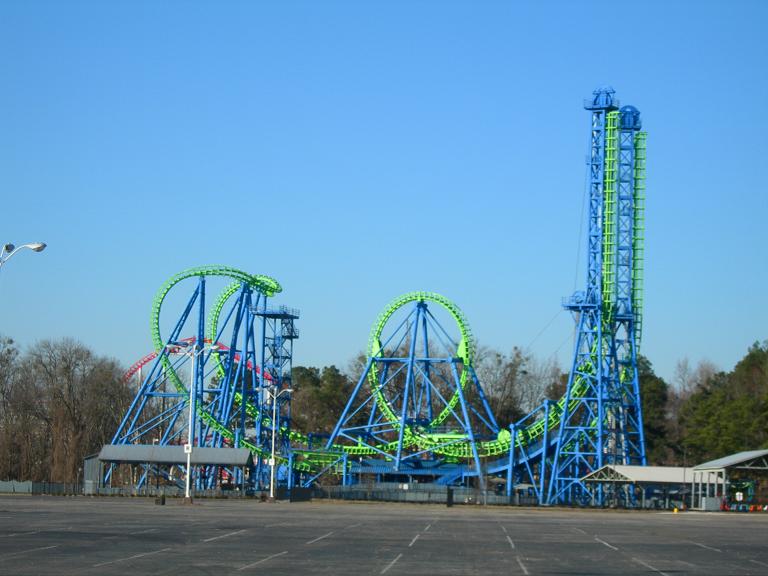 Parques De Atracciones: Giant Inverted Boomerang
