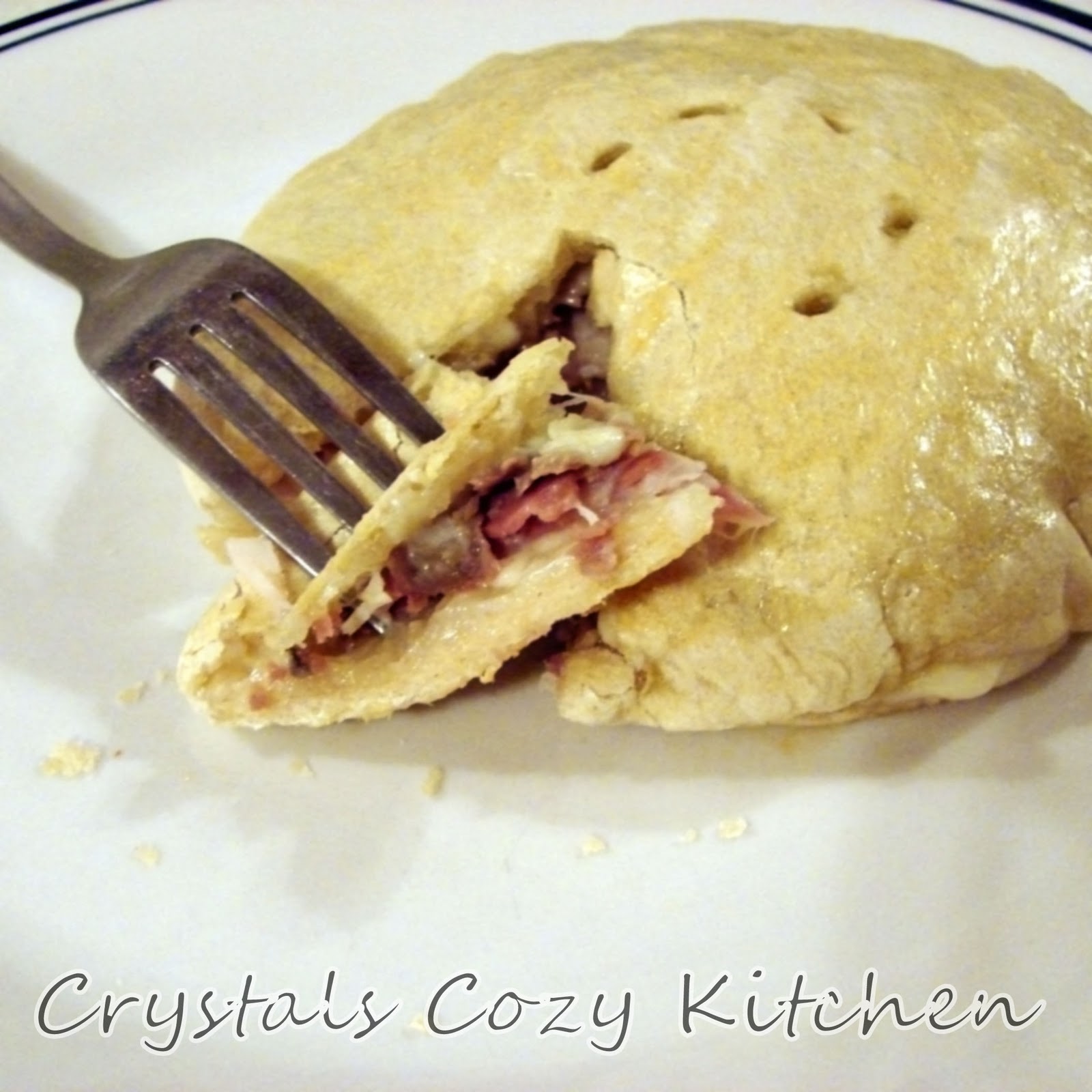 Crystal's Cozy Kitchen: Stuffed Bread